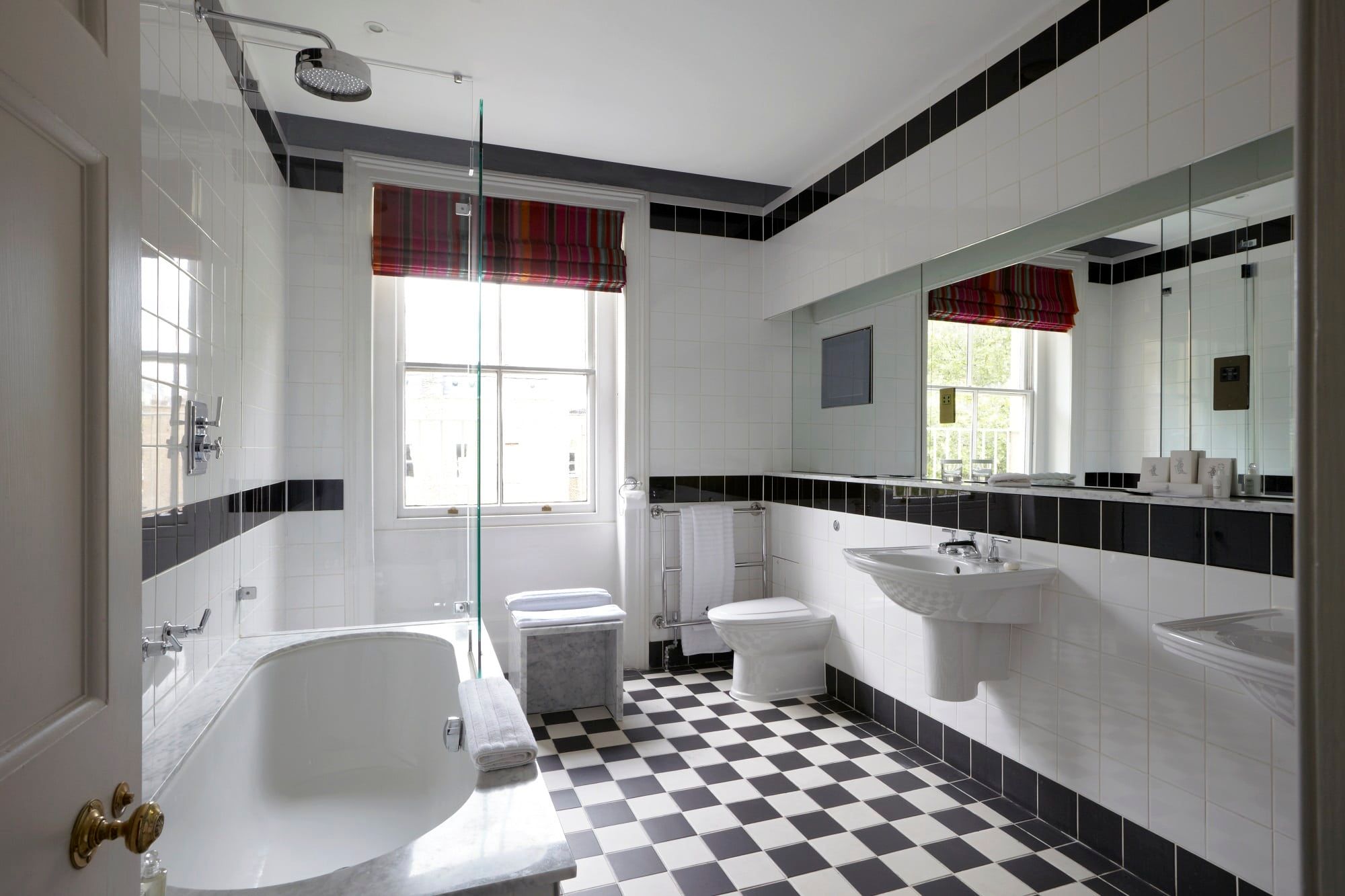 James-Wyatt-bathroom - Home House